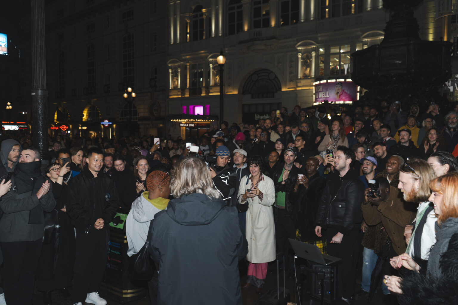 Olafur Eliasson, Lifeworld | CIRCA 20:24